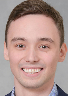 Meet Lawyer Brent Deshields | Earhart Overstreet Attorneys at Law